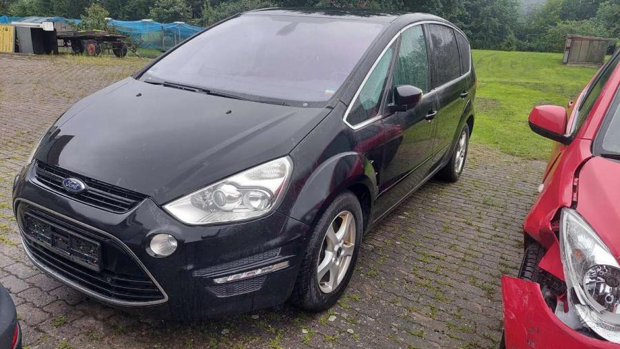 Melns Ford S-Max 2012 Panevēža, ar dzinēja tilpumu 2.00 L un nobraukumu 325 tūkst. km par 2200 €, foto 1 vietnē AUTOMOTO.COM.LV