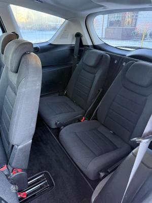 Melns Ford S-Max 2012 Šauļi, ar dzinēja tilpumu 2.00 L un nobraukumu 260 tūkst. km par 4700 €, foto 18 vietnē AUTOMOTO.COM.LV