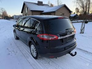 Melns Ford S-Max 2012 Šauļi, ar dzinēja tilpumu 2.00 L un nobraukumu 260 tūkst. km par 4700 €, foto 23 vietnē AUTOMOTO.COM.LV