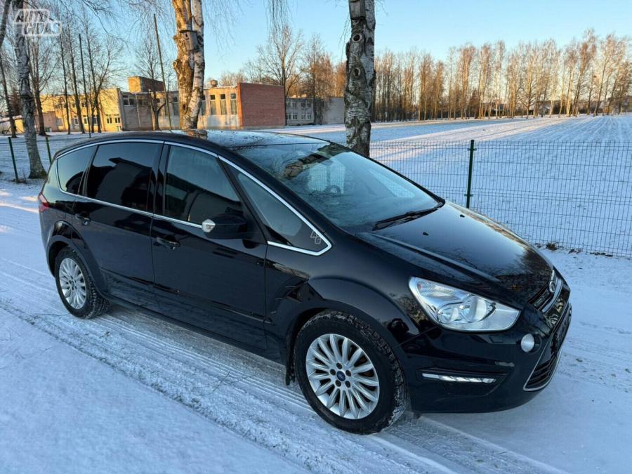 Melns Ford S-Max 2012 Šauļi, ar dzinēja tilpumu 2.00 L un nobraukumu 259 tūkst. km par 4700 €, foto 1 vietnē AUTOMOTO.COM.LV