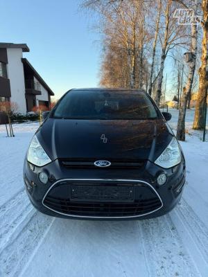 Melns Ford S-Max 2012 Šauļi, ar dzinēja tilpumu 2.00 L un nobraukumu 259 tūkst. km par 4700 €, foto 2 vietnē AUTOMOTO.COM.LV