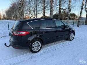 Melns Ford S-Max 2012 Šauļi, ar dzinēja tilpumu 2.00 L un nobraukumu 259 tūkst. km par 4700 €, foto 7 vietnē AUTOMOTO.COM.LV