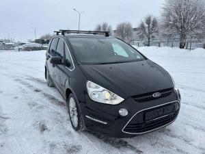 Black Ford S-Max 2012 in Marijampole, with an engine capacity of 1.60 L and mileage of 193 thousand km for 5250 €, photo 3 on AUTOMOTO.COM.LV