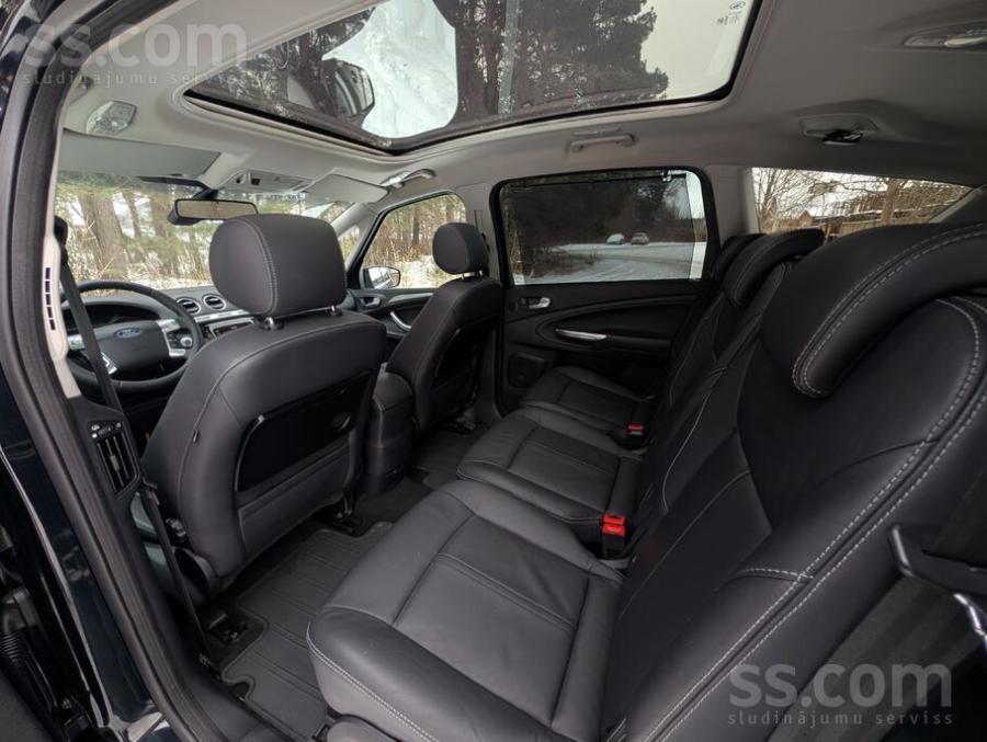 Black Ford S-Max 2012 in Jurmala, with an engine capacity of 2.00 L and mileage of 292 thousand km for 6990 €, photo 16 on AUTOMOTO.COM.LV