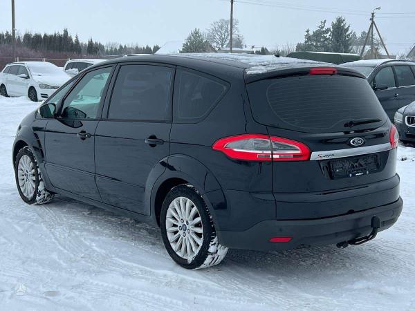 Melns Ford S-Max 2012 Kėdainiai, ar dzinēja tilpumu 2.00 L un nobraukumu 272 tūkst. km par 5099 €, foto 4 vietnē AUTOMOTO.COM.LV