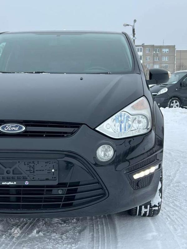 Melns Ford S-Max 2012 Kėdainiai, ar dzinēja tilpumu 2.00 L un nobraukumu 272 tūkst. km par 5099 €, foto 9 vietnē AUTOMOTO.COM.LV