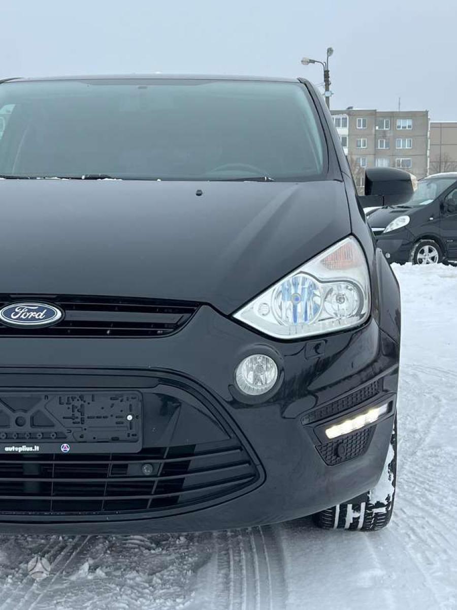 Melns Ford S-Max 2012 Kėdainiai, ar dzinēja tilpumu 2.00 L un nobraukumu 272 tūkst. km par 5099 €, foto 9 vietnē AUTOMOTO.COM.LV