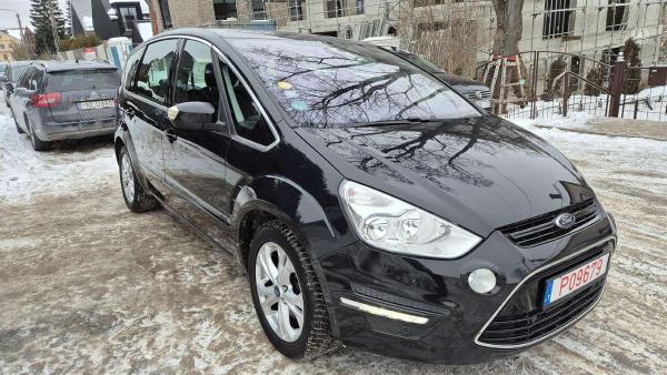 Melns Ford S-Max 2012 Viļņa, ar dzinēja tilpumu 1.60 L un nobraukumu 300 tūkst. km par 5999 €, foto 3 vietnē AUTOMOTO.COM.LV