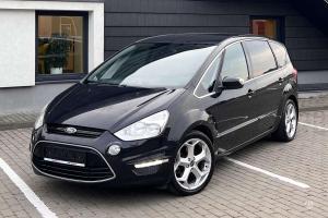 Melns Ford S-Max 2012 Kauņa, ar dzinēja tilpumu 2.00 L un nobraukumu 258 tūkst. km par 4499 €, foto 2 vietnē AUTOMOTO.COM.LV