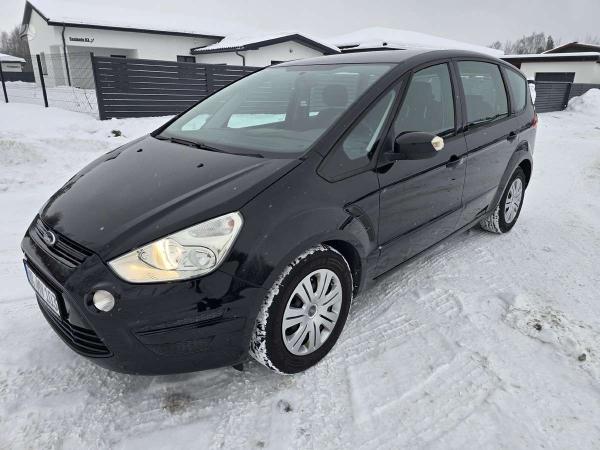 Black Ford S-Max 2012 in Utena, with an engine capacity of 2.00 L and mileage of 264 thousand km for 3990 €, photo 1 on AUTOMOTO.COM.LV