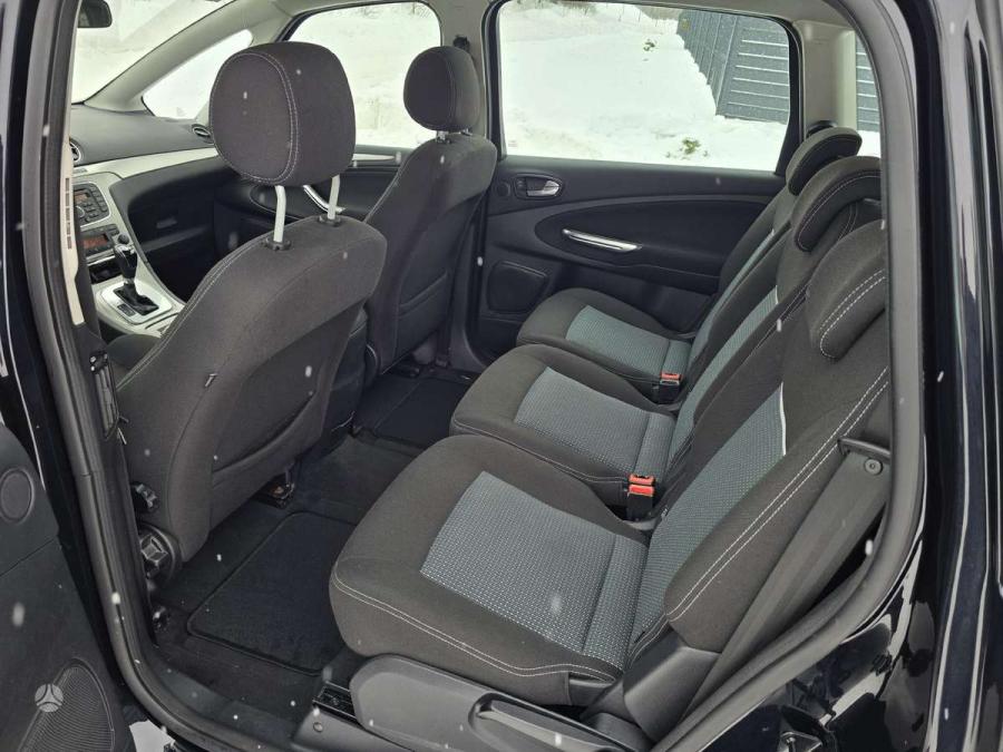 Melns Ford S-Max 2012 Utena, ar dzinēja tilpumu 2.00 L un nobraukumu 264 tūkst. km par 3990 €, foto 18 vietnē AUTOMOTO.COM.LV