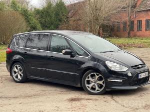 Black Ford S-Max 2012 in Ogre, with an engine capacity of 2.00 L and mileage of 322 thousand km for 5500 €, photo 7 on AUTOMOTO.COM.LV