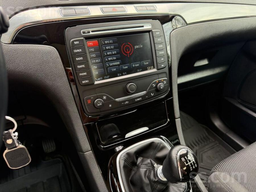 Melns Ford S-Max 2012 Ogre, ar dzinēja tilpumu 1.60 L un nobraukumu 277 tūkst. km par 4990 €, foto 8 vietnē AUTOMOTO.COM.LV