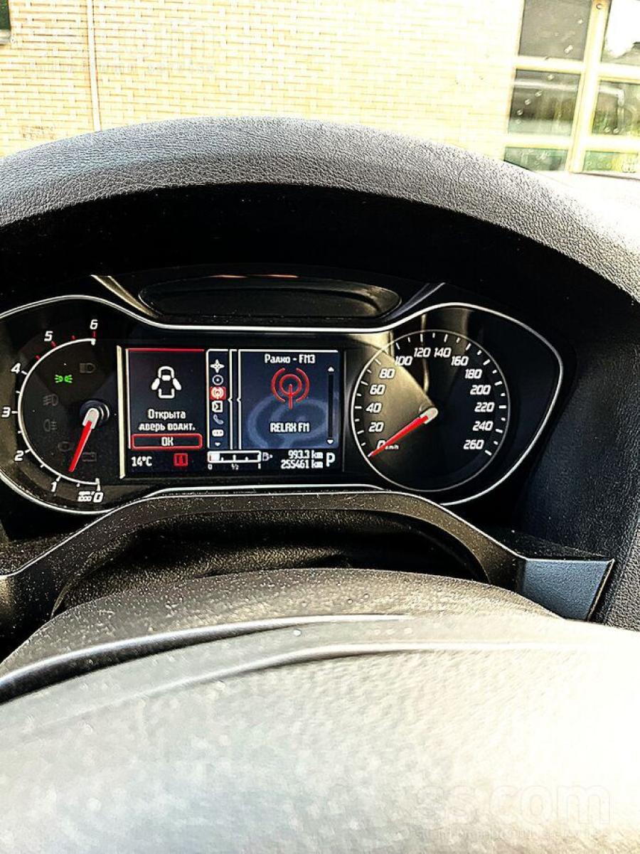 Melns Ford S-Max 2012 Jelgava, ar dzinēja tilpumu 2.00 L un nobraukumu 256 tūkst. km par 5450 €, foto 13 vietnē AUTOMOTO.COM.LV