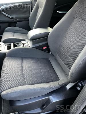Melns Ford S-Max 2012 Jelgava, ar dzinēja tilpumu 2.00 L un nobraukumu 256 tūkst. km par 5450 €, foto 19 vietnē AUTOMOTO.COM.LV
