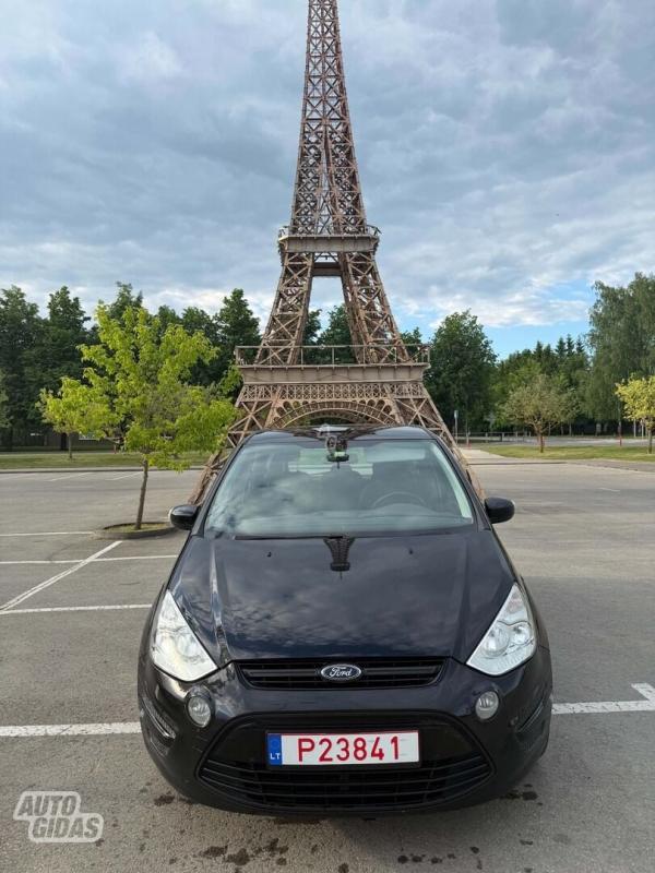 Black Ford S-Max 2012 in Mazeikiai, with an engine capacity of 2.00 L and mileage of 268 thousand km for 4500 €, photo 6 on AUTOMOTO.COM.LV