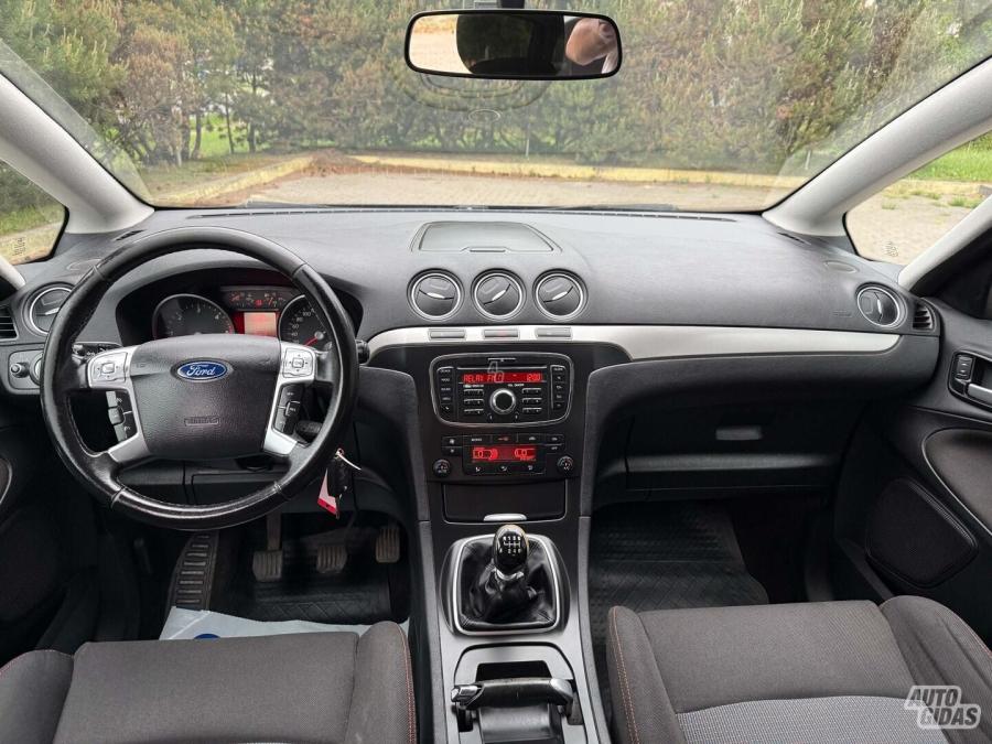 Melns Ford S-Max 2012 Mažeikiai, ar dzinēja tilpumu 2.00 L un nobraukumu 268 tūkst. km par 4500 €, foto 26 vietnē AUTOMOTO.COM.LV