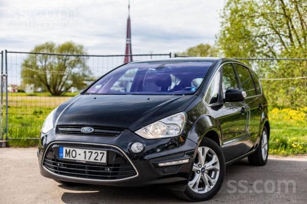 Black Ford S-Max 2012 in Riga, with an engine capacity of 2.00 L and mileage of 350 thousand km for 5790 €, photo 1 on AUTOMOTO.COM.LV