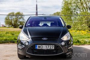 Black Ford S-Max 2012 in Riga, with an engine capacity of 2.00 L and mileage of 350 thousand km for 5790 €, photo 4 on AUTOMOTO.COM.LV