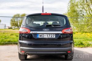 Black Ford S-Max 2012 in Riga, with an engine capacity of 2.00 L and mileage of 350 thousand km for 5790 €, photo 9 on AUTOMOTO.COM.LV
