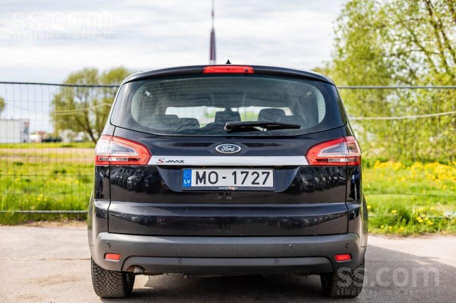 Black Ford S-Max 2012 in Riga, with an engine capacity of 2.00 L and mileage of 350 thousand km for 5790 €, photo 9 on AUTOMOTO.COM.LV