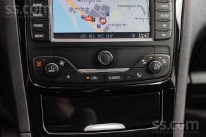 Black Ford S-Max 2012 in Riga, with an engine capacity of 2.00 L and mileage of 350 thousand km for 5790 €, photo 26 on AUTOMOTO.COM.LV