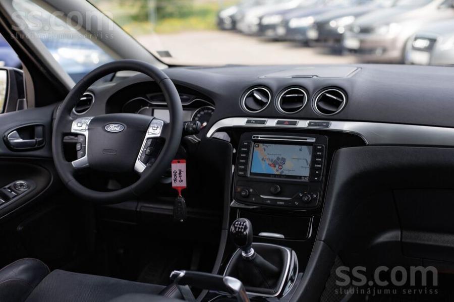 Black Ford S-Max 2012 in Riga, with an engine capacity of 2.00 L and mileage of 350 thousand km for 5790 €, photo 29 on AUTOMOTO.COM.LV