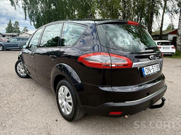 Black Ford S-Max 2012 in Riga, with an engine capacity of 2.00 L and mileage of 0 thousand km for 4990 €, photo 2 on AUTOMOTO.COM.LV