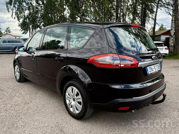 Black Ford S-Max 2012 in Riga, with an engine capacity of 2.00 L and mileage of 0 thousand km for 4990 €, photo 6 on AUTOMOTO.COM.LV