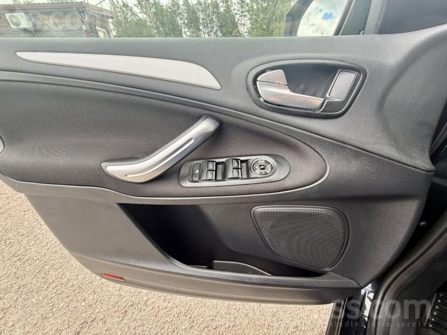 Melns Ford S-Max 2012 Rīga, ar dzinēja tilpumu 2.00 L un nobraukumu 0 tūkst. km par 4990 €, foto 14 vietnē AUTOMOTO.COM.LV