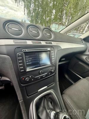 Melns Ford S-Max 2012 Rīga, ar dzinēja tilpumu 2.00 L un nobraukumu 0 tūkst. km par 4990 €, foto 18 vietnē AUTOMOTO.COM.LV