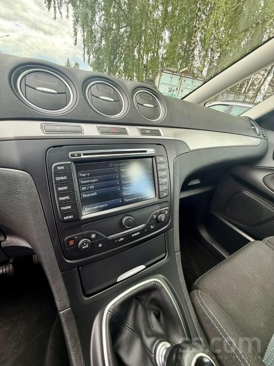 Melns Ford S-Max 2012 Rīga, ar dzinēja tilpumu 2.00 L un nobraukumu 0 tūkst. km par 4990 €, foto 18 vietnē AUTOMOTO.COM.LV