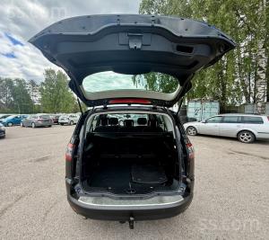 Melns Ford S-Max 2012 Rīga, ar dzinēja tilpumu 2.00 L un nobraukumu 0 tūkst. km par 4990 €, foto 25 vietnē AUTOMOTO.COM.LV