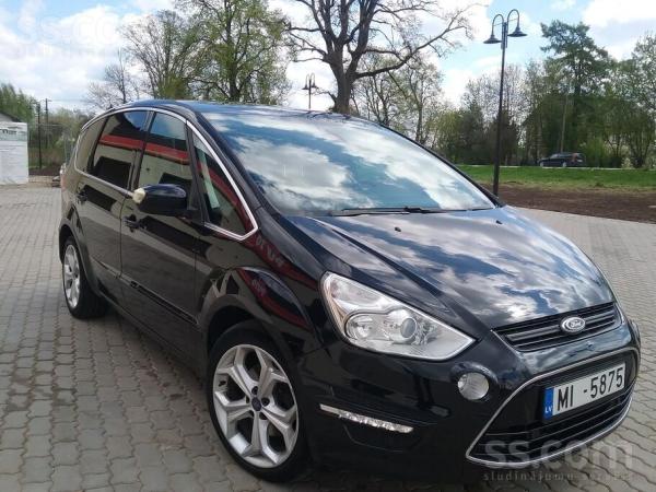 Melns Ford S-Max 2012 Rīga, ar dzinēja tilpumu 2.00 L un nobraukumu 270 tūkst. km par 4100 €, foto 3 vietnē AUTOMOTO.COM.LV