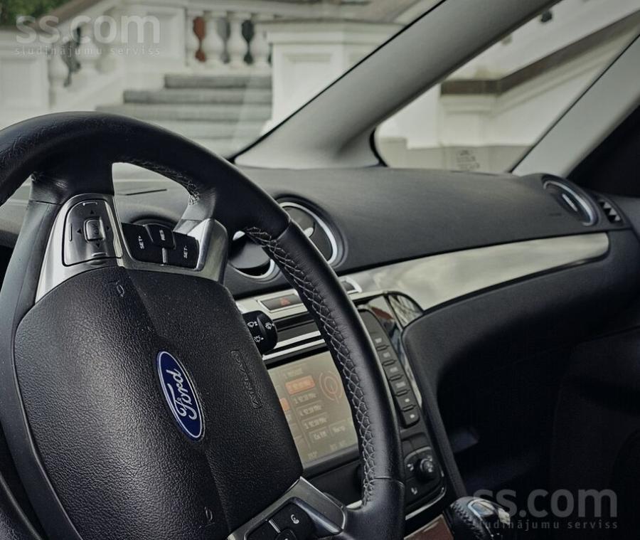 Melns Ford S-Max 2012 Jelgava, ar dzinēja tilpumu 2.00 L un nobraukumu 256 tūkst. km par 5490 €, foto 8 vietnē AUTOMOTO.COM.LV