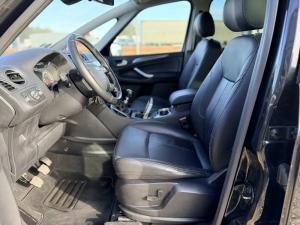 Melns Ford S-Max 2012 Rīga, ar dzinēja tilpumu 2.00 L un nobraukumu 315 tūkst. km par 6300 €, foto 10 vietnē AUTOMOTO.COM.LV