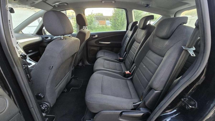 Melns Ford S-Max 2012 Kauņa, ar dzinēja tilpumu 2.00 L un nobraukumu 341 tūkst. km par 3390 €, foto 15 vietnē AUTOMOTO.COM.LV