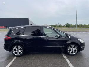 Melns Ford S-Max 2012 Panevēža, ar dzinēja tilpumu 2.00 L un nobraukumu 324 tūkst. km par 4750 €, foto 9 vietnē AUTOMOTO.COM.LV