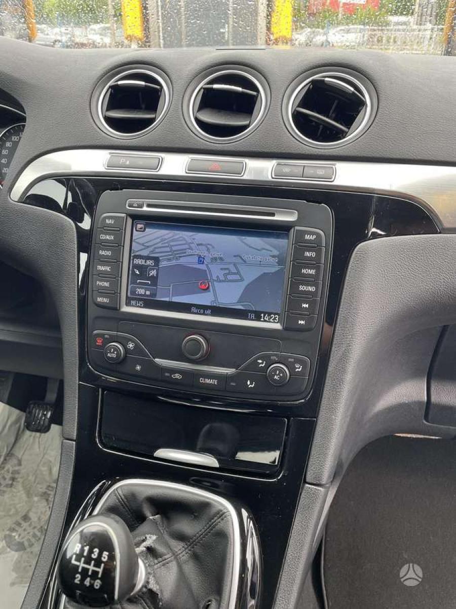 Melns Ford S-Max 2012 Panevēža, ar dzinēja tilpumu 2.00 L un nobraukumu 324 tūkst. km par 4750 €, foto 10 vietnē AUTOMOTO.COM.LV