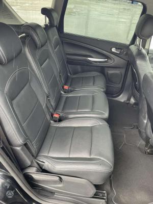 Melns Ford S-Max 2012 Panevēža, ar dzinēja tilpumu 2.00 L un nobraukumu 324 tūkst. km par 4750 €, foto 15 vietnē AUTOMOTO.COM.LV