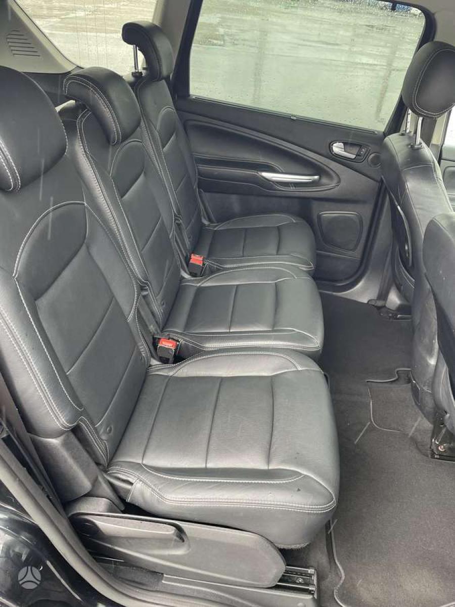 Melns Ford S-Max 2012 Panevēža, ar dzinēja tilpumu 2.00 L un nobraukumu 324 tūkst. km par 4750 €, foto 15 vietnē AUTOMOTO.COM.LV