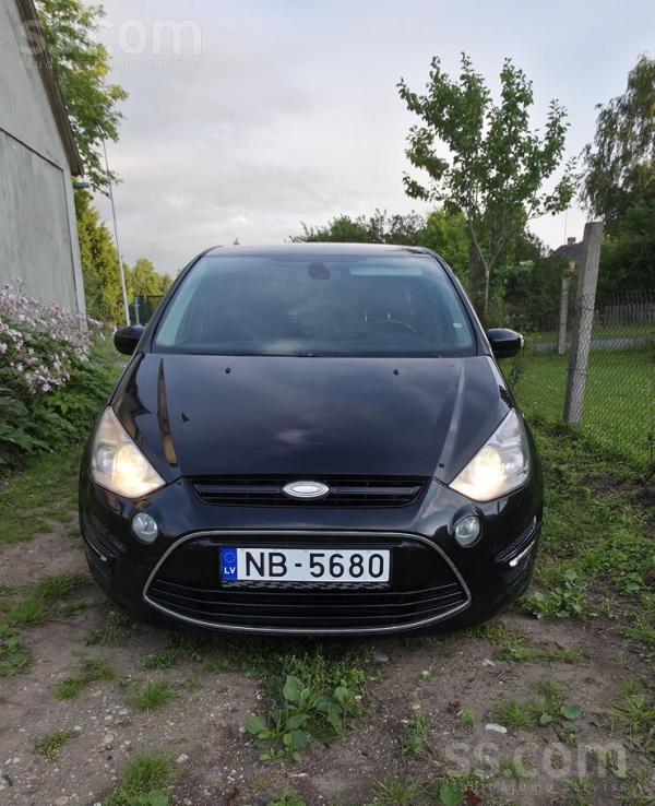 Melns Ford S-Max 2012 Dobele, ar dzinēja tilpumu 2.00 L un nobraukumu 296 tūkst. km par 4000 €, foto 4 vietnē AUTOMOTO.COM.LV