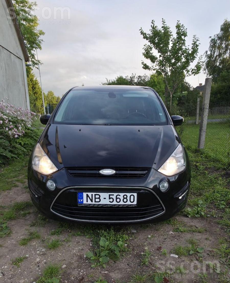 Melns Ford S-Max 2012 Dobele, ar dzinēja tilpumu 2.00 L un nobraukumu 296 tūkst. km par 4000 €, foto 5 vietnē AUTOMOTO.COM.LV