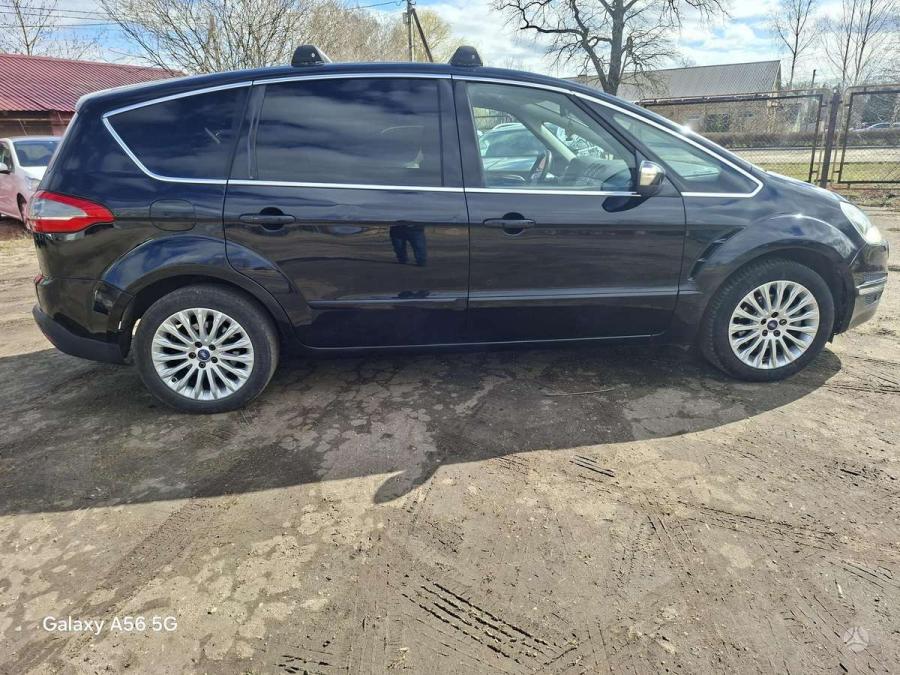 Melns Ford S-Max 2012 Pasvalys, ar dzinēja tilpumu 1.60 L un nobraukumu 293 tūkst. km par 3100 €, foto 8 vietnē AUTOMOTO.COM.LV