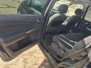 Melns Ford S-Max 2012 Pasvalys, ar dzinēja tilpumu 1.60 L un nobraukumu 293 tūkst. km par 3100 €, foto 12 vietnē AUTOMOTO.COM.LV