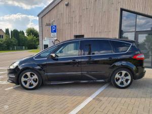 Melns Ford S-Max 2012 Panevēža, ar dzinēja tilpumu 2.18 L un nobraukumu 298 tūkst. km par 6100 €, foto 3 vietnē AUTOMOTO.COM.LV