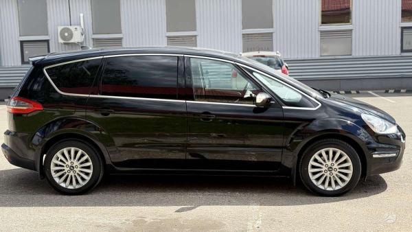Melns Ford S-Max 2012 Panevēža, ar dzinēja tilpumu 2.00 L un nobraukumu 250 tūkst. km par 5500 €, foto 7 vietnē AUTOMOTO.COM.LV