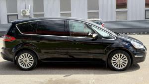 Black Ford S-Max 2012 in Panevezys, with an engine capacity of 2.00 L and mileage of 250 thousand km for 5500 €, photo 8 on AUTOMOTO.COM.LV