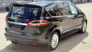 Black Ford S-Max 2012 in Panevezys, with an engine capacity of 2.00 L and mileage of 250 thousand km for 5500 €, photo 10 on AUTOMOTO.COM.LV