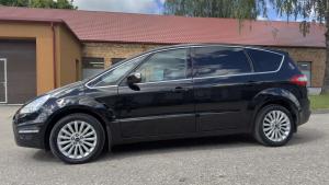 Black Ford S-Max 2012 in Panevezys, with an engine capacity of 2.00 L and mileage of 250 thousand km for 5500 €, photo 15 on AUTOMOTO.COM.LV